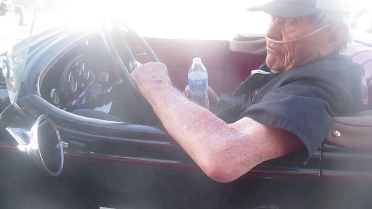 fedsmoker, best part of the car show, fedsmoker met a real motor head ...