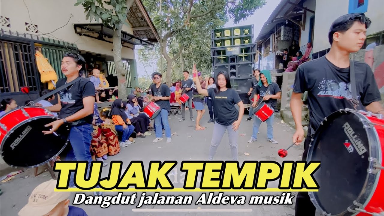 TUJAK TEMPIK SASAK ALDEVA MUSIK VOC HARISKA - YouTube