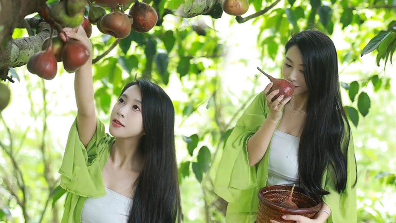 Today's sweetness comes from the yard figs, hiding the jelly and sweet fruit#fruit #farming ...