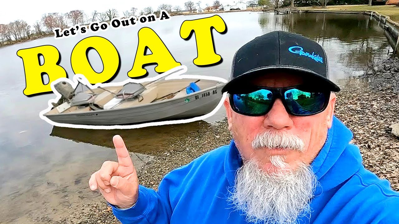 Fishing on a Jon Boat - YouTube