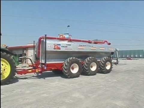 DM Machinery Galvanised Manure Spreader - Epandeur fumier Galvanise ...