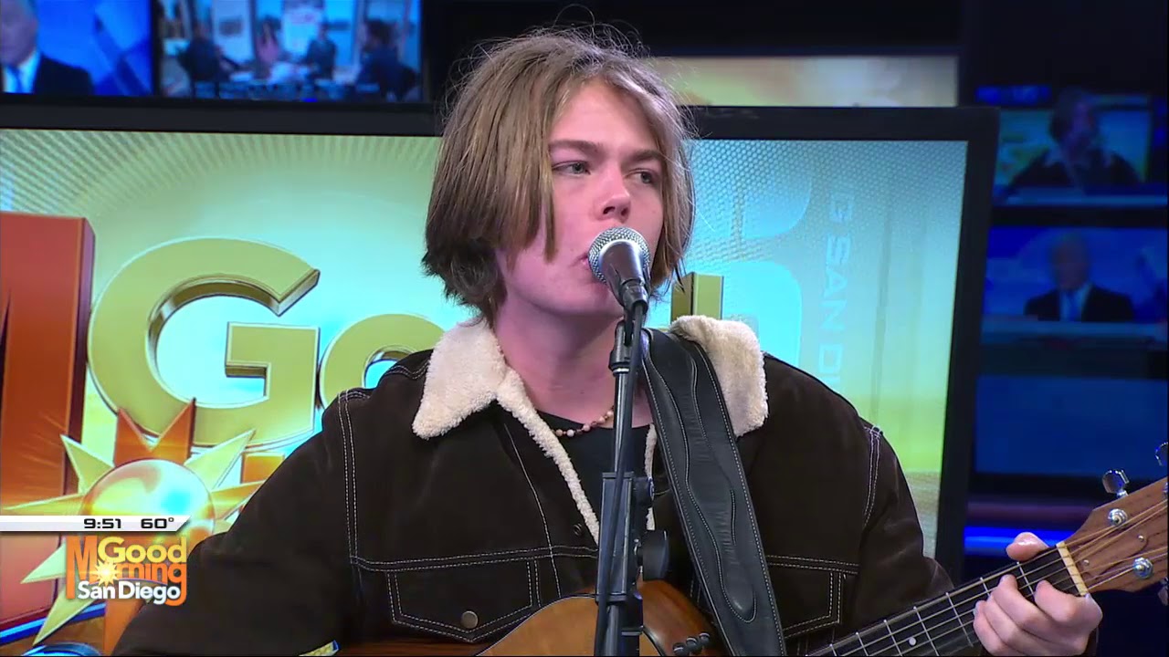 Max Struthers performs live on Good Morning San Diego - YouTube