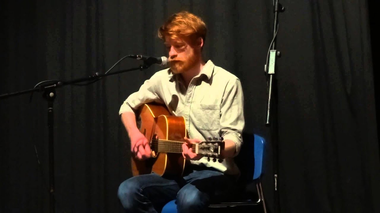 Sam Smart "The Swimmer" live @ Gloucester Guildhall UK - YouTube