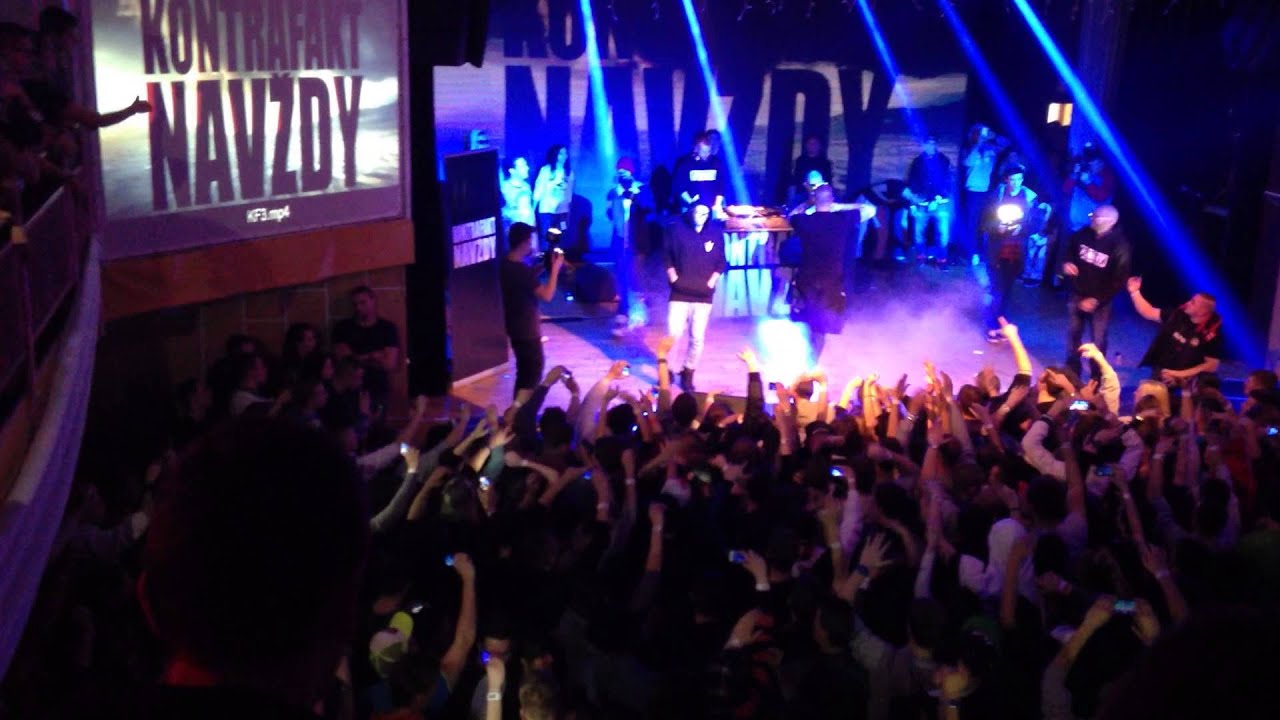 Rytmus ft. Momo - Škola rapu (prod. DJ Premier) Live Piano Club Trenčín ...