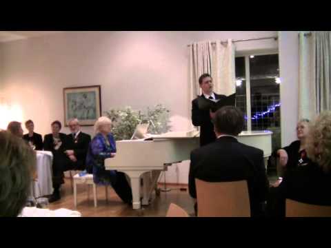 Gyula Rab: Utro tumannoje - YouTube