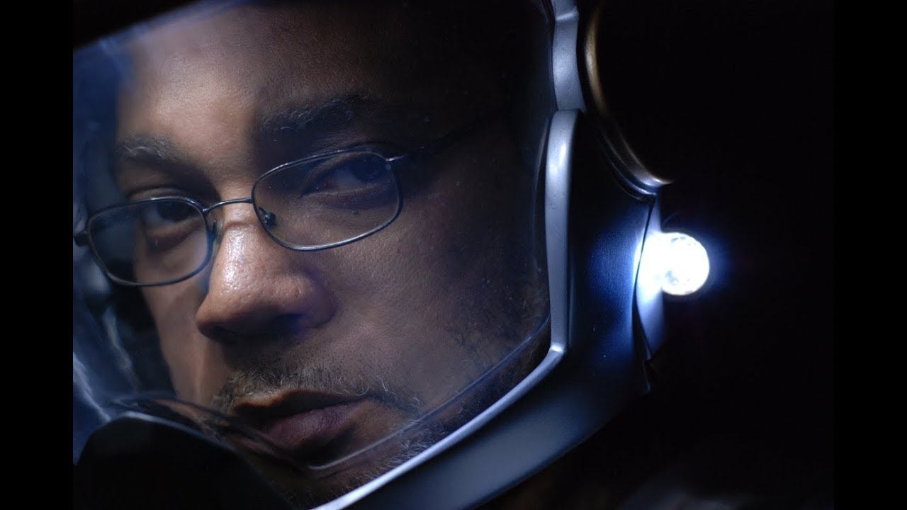 Alien EVA helmet part 1 - YouTube