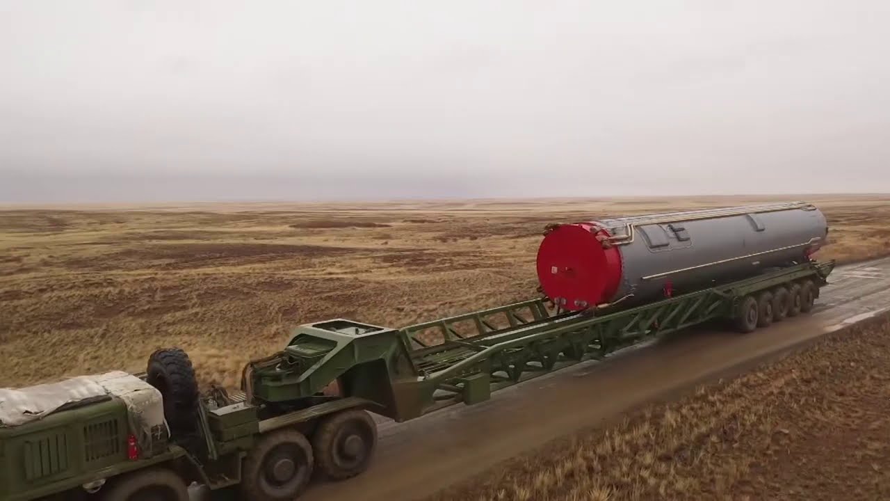 AVANGARD intercontinental ballistic rocket - YouTube