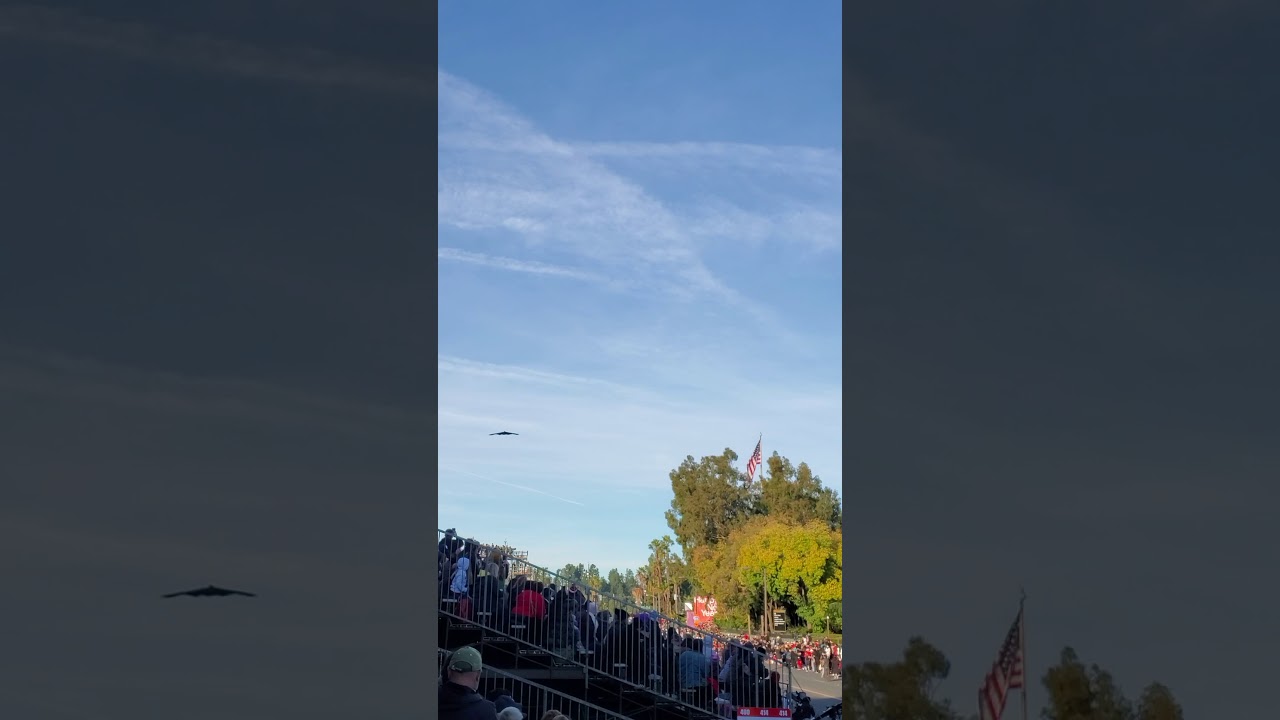 B2 Spirit 2020 Rose Bowl Parade Flyover - YouTube