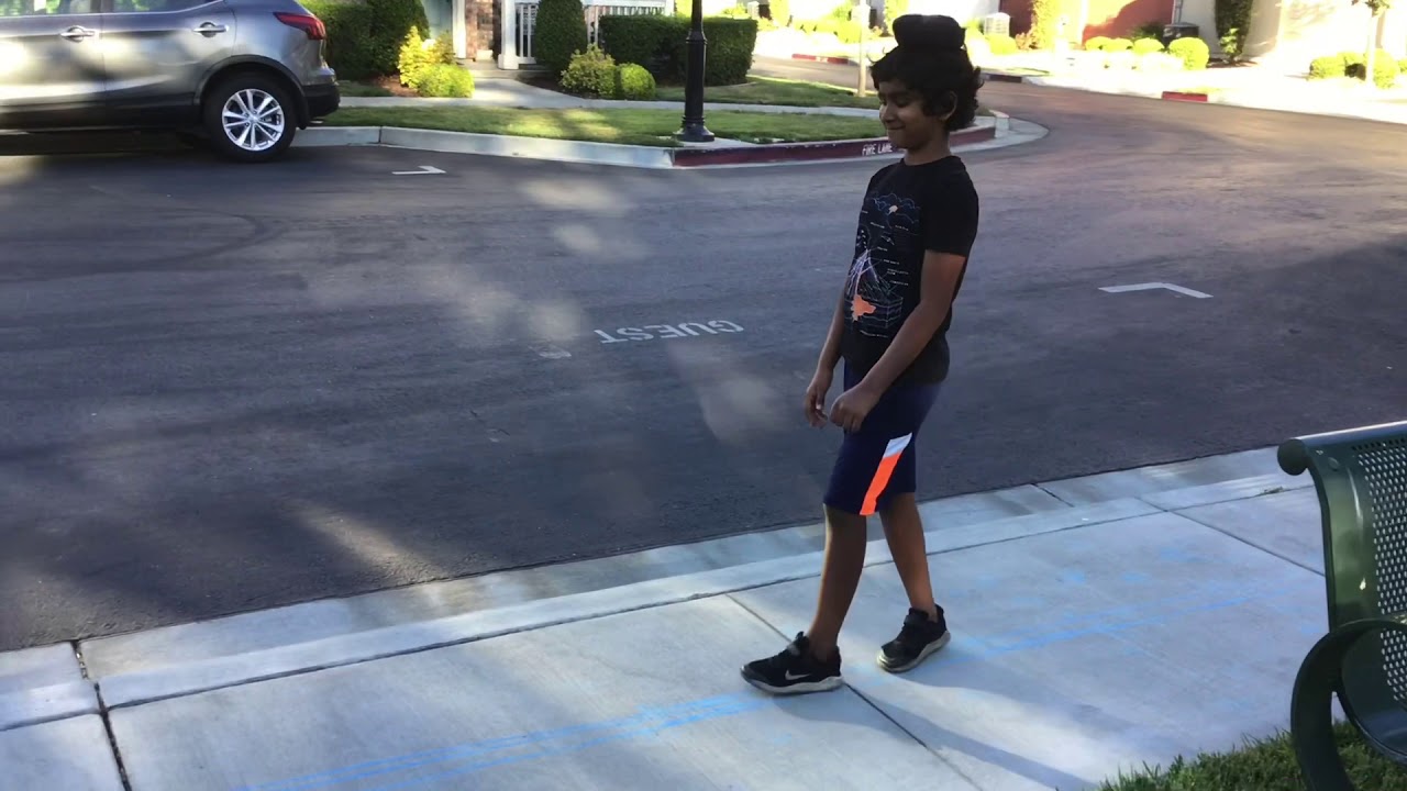 Walking on a line or rope ! Preschool Physical Exercise. - YouTube