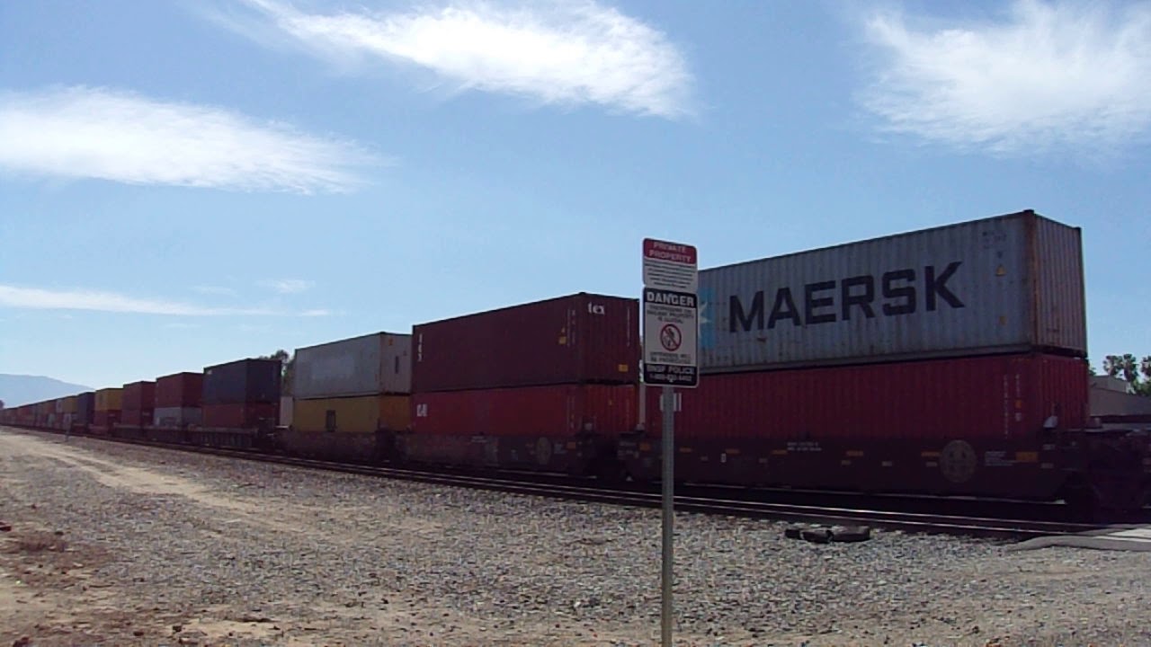 BNSF 6990 Eastbound Double Stack Intermodal Train (W/ DPU'S) - Riverside, CA USA 6/12/2020 - YouTube