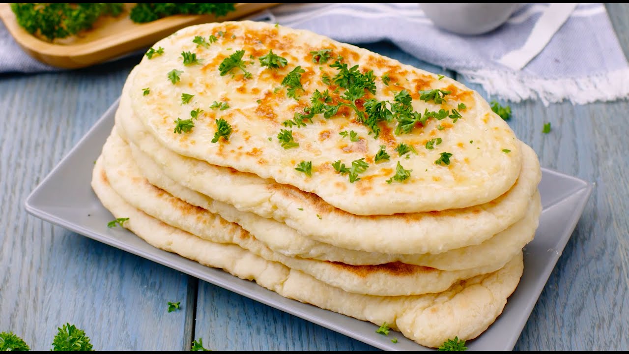 Bazlama: the Turkish bread to cook in a pan in a few minutes! - YouTube