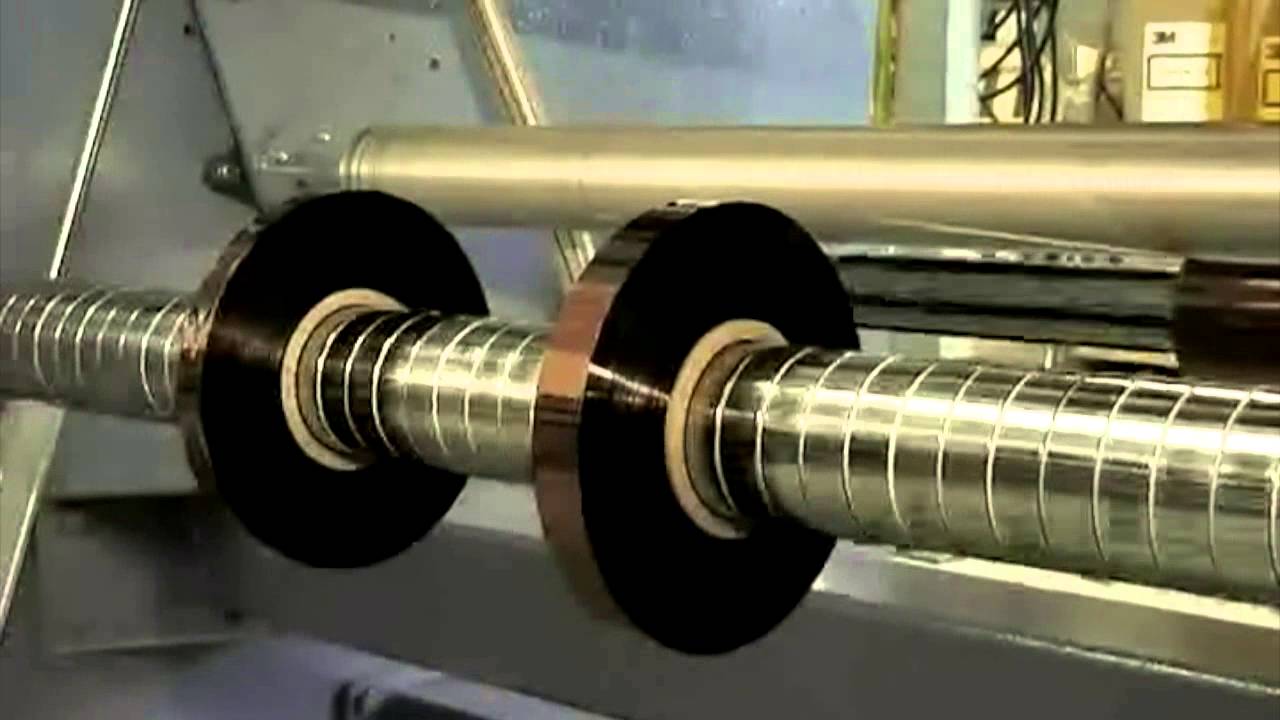 Slitter rewinder for plastic film - YouTube
