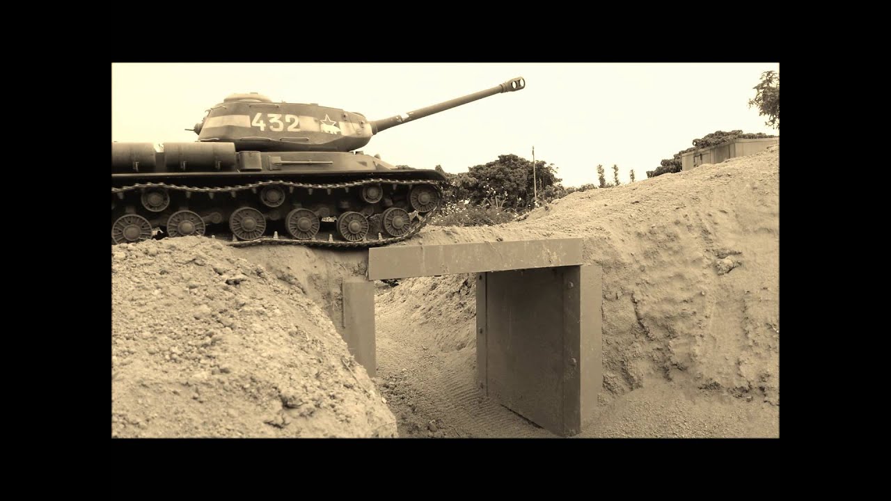 Tamiya 1/16 JS-2 on Metal Track - YouTube