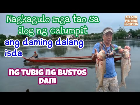 Nagkagulo mga Tao sa Ilog ng Calumpit ang Daming Dalang Isda ng Tubig ...