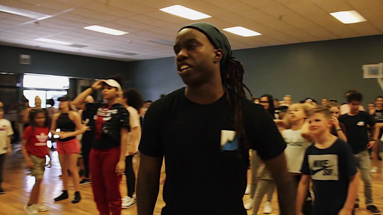WilldaBeast Adam's "Lean Wit It, Rock Wit It" Choreography in Chicago ...