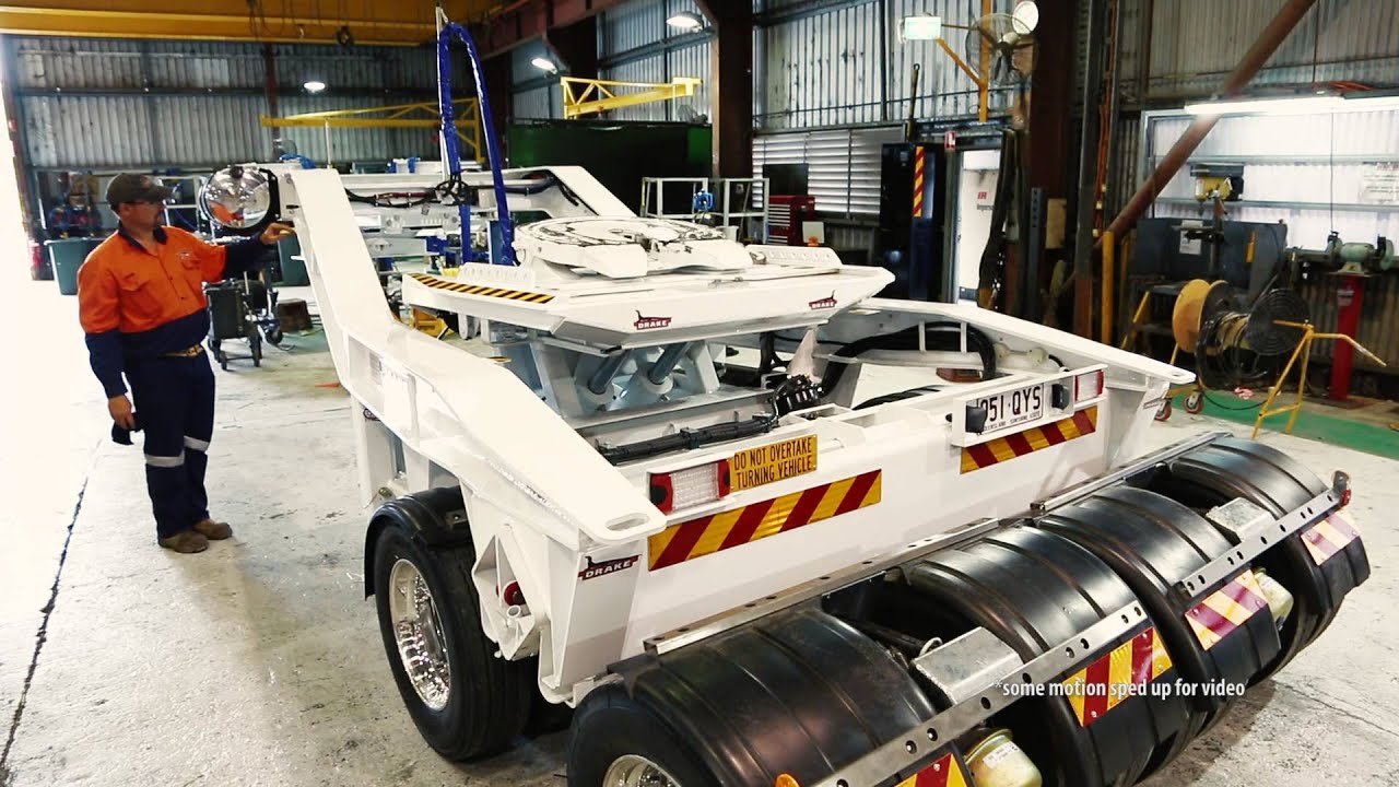 Drake Hydraulic 5th Wheel - YouTube