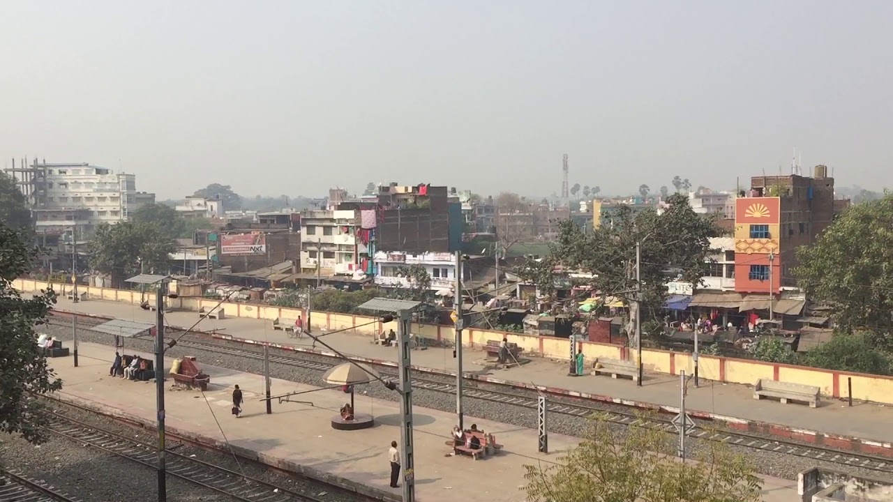 बाढ़ रेलवे स्टेशन का शानदार नज़ारा ( Beautiful View Of Barh Railway ...
