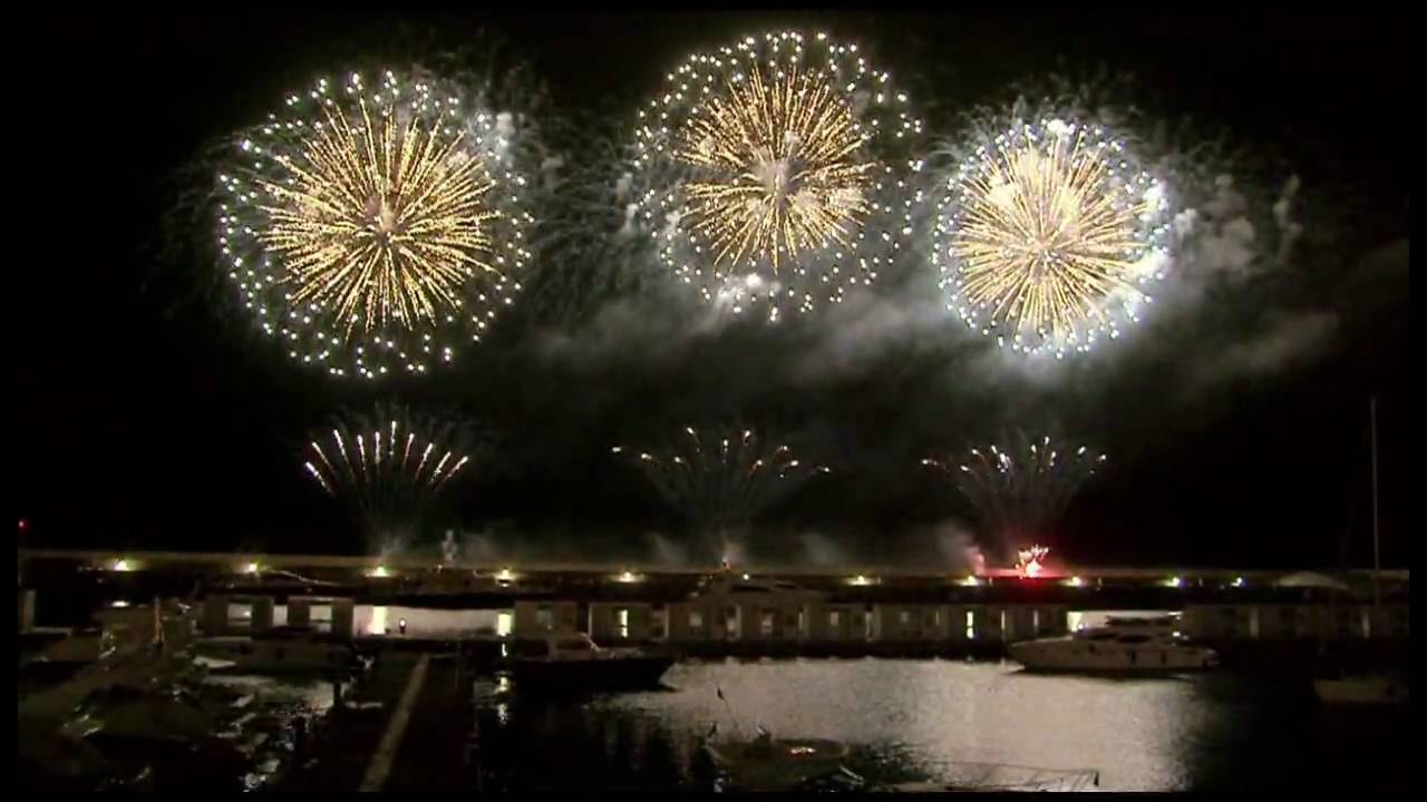 Setti Fireworks Genova - fratelli parodi - moviebox - YouTube