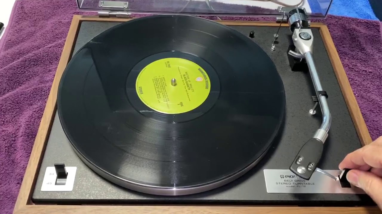 Pioneer PL-12 turntable - YouTube