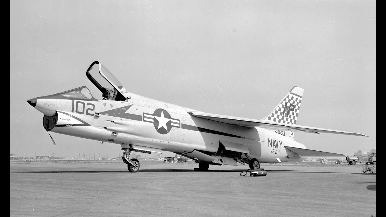 F8U - F8E Crusader last gunfighter ( mighty wings cover ) - YouTube