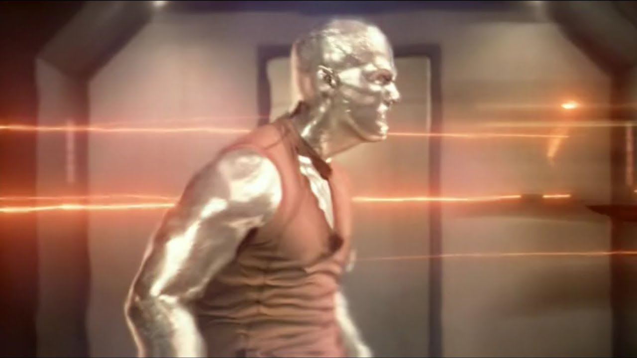 The Flash 2x21 - The Flash vs Girder clip HD - YouTube