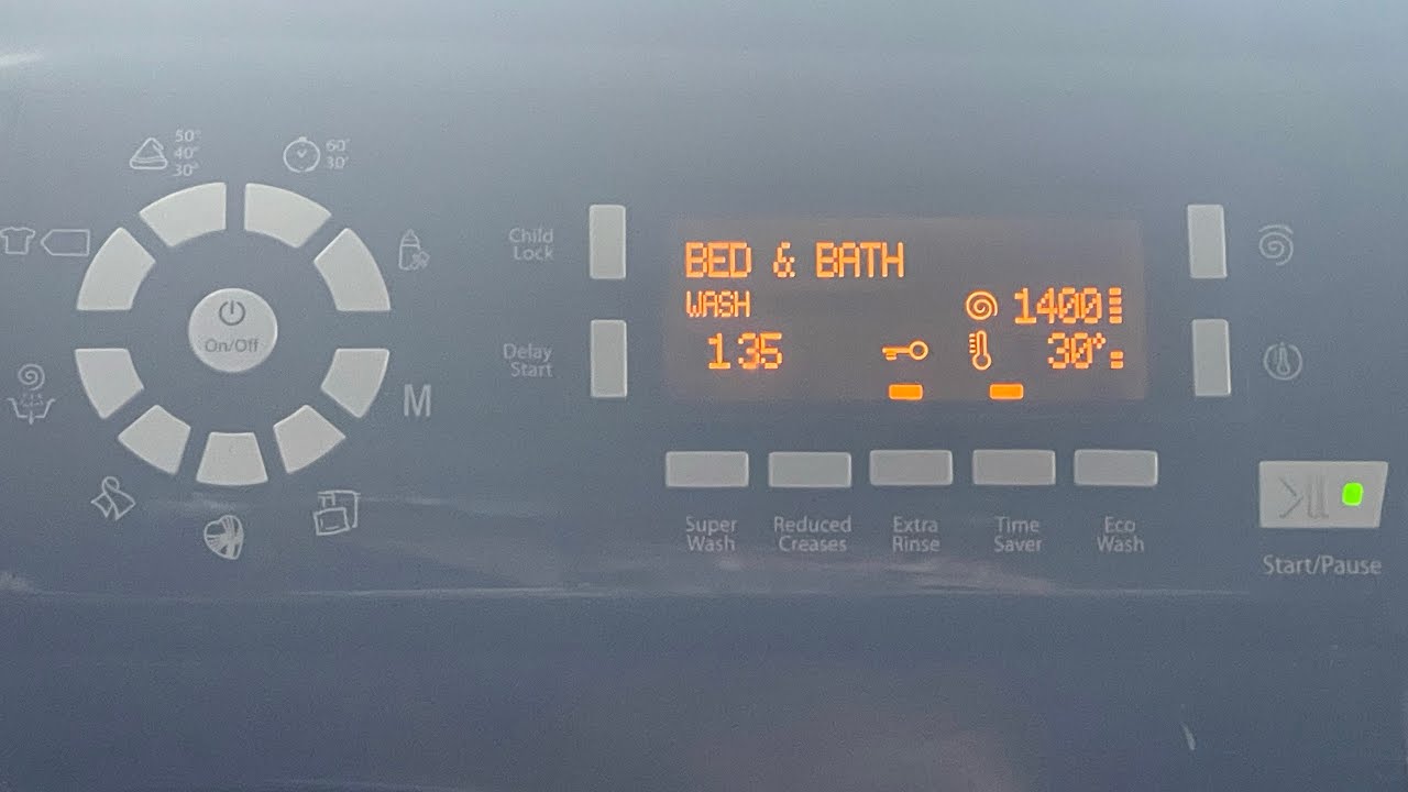 Hotpoint WMAO743 / bed & bath 30°c - saturation - YouTube