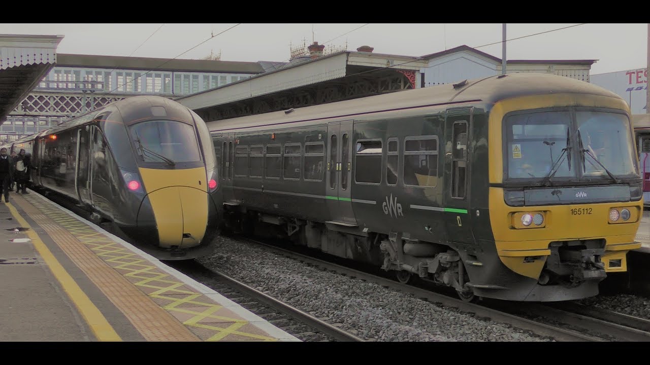(4K) Trains at Slough 19/12/18 - YouTube