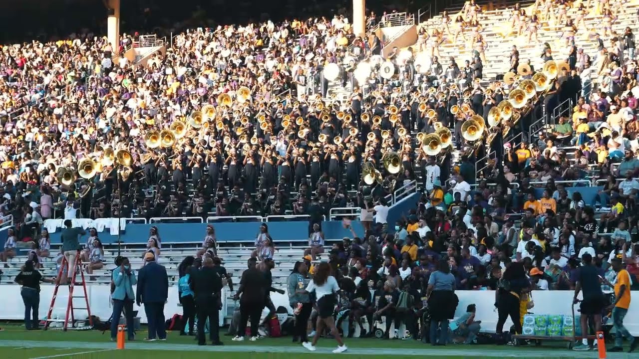 Back That Thang Up - Prairie View A&M University Marching Band (2022 ...