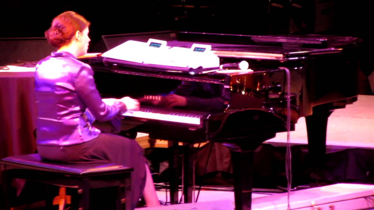 Kim Collingsworth piano solo (His Eye is on the Sparrow) 04-28-12 - YouTube