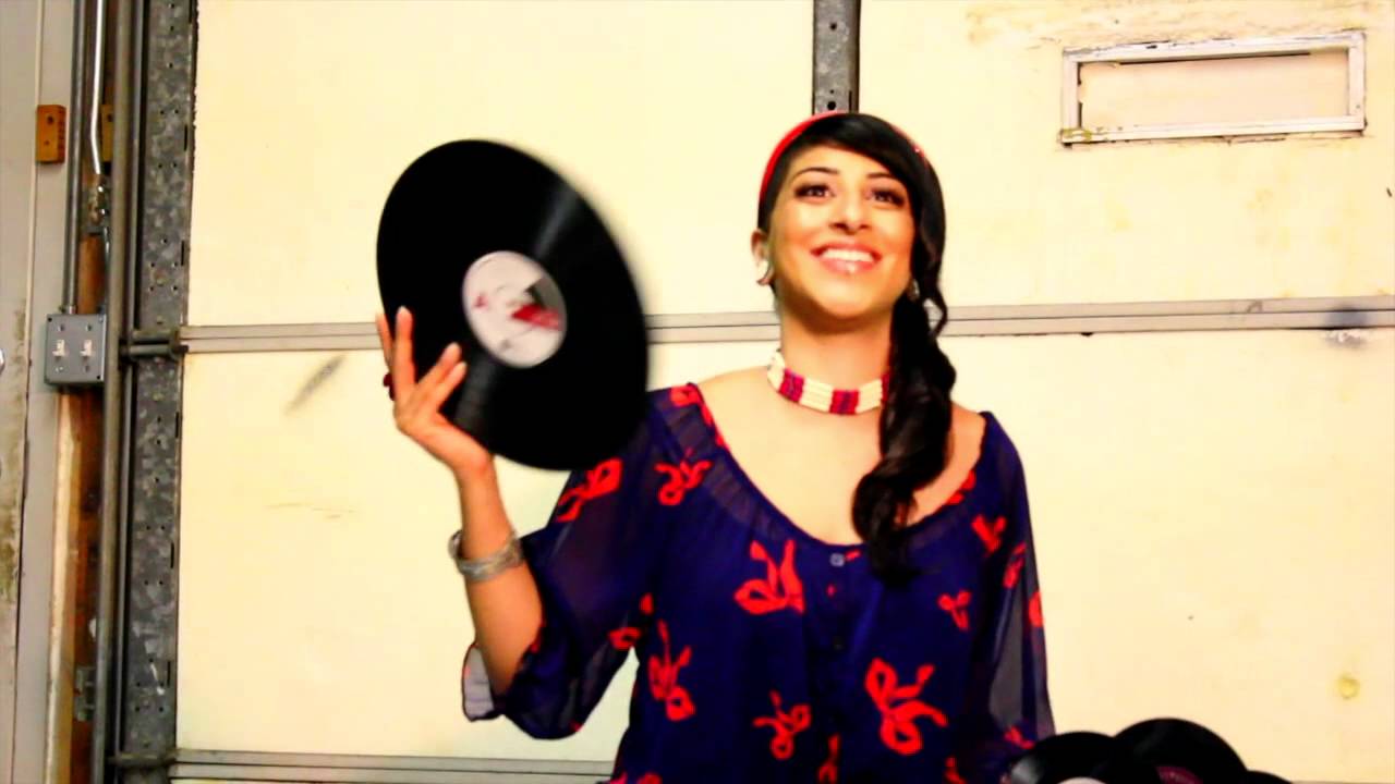 Time to Shoot! Behind the Scenes with Ruby Velle - YouTube