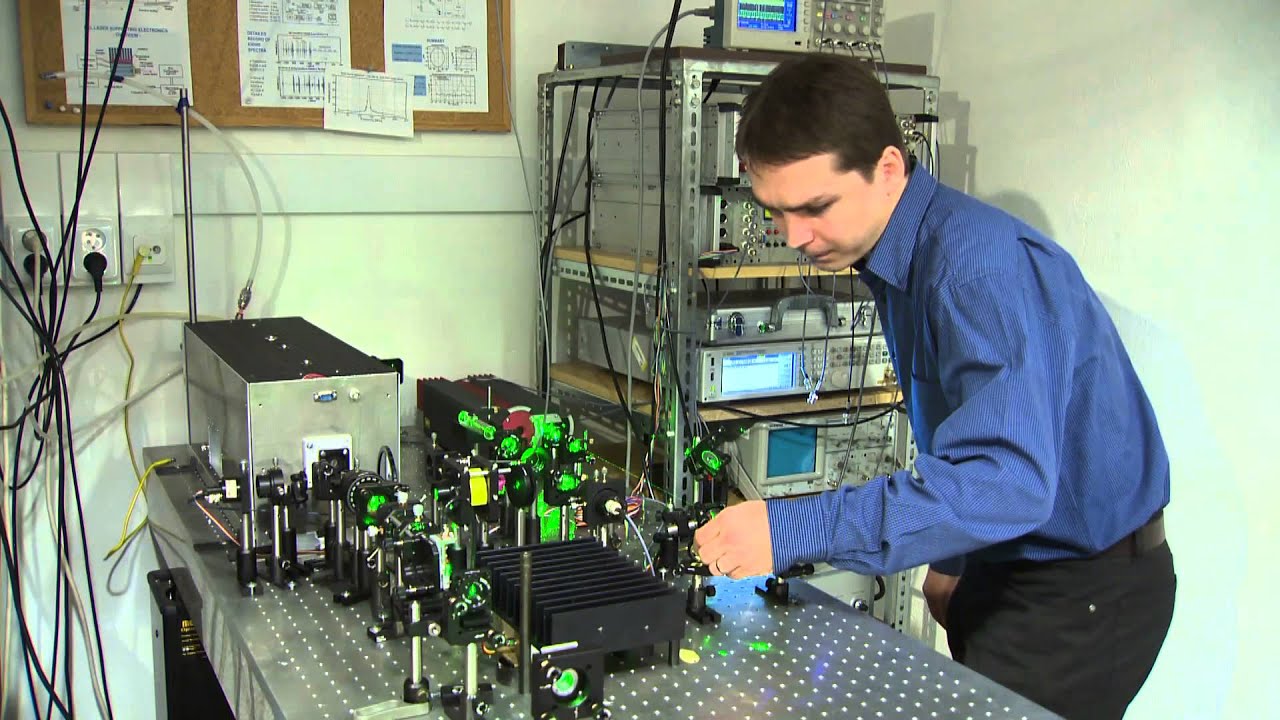 Laser metrology - YouTube