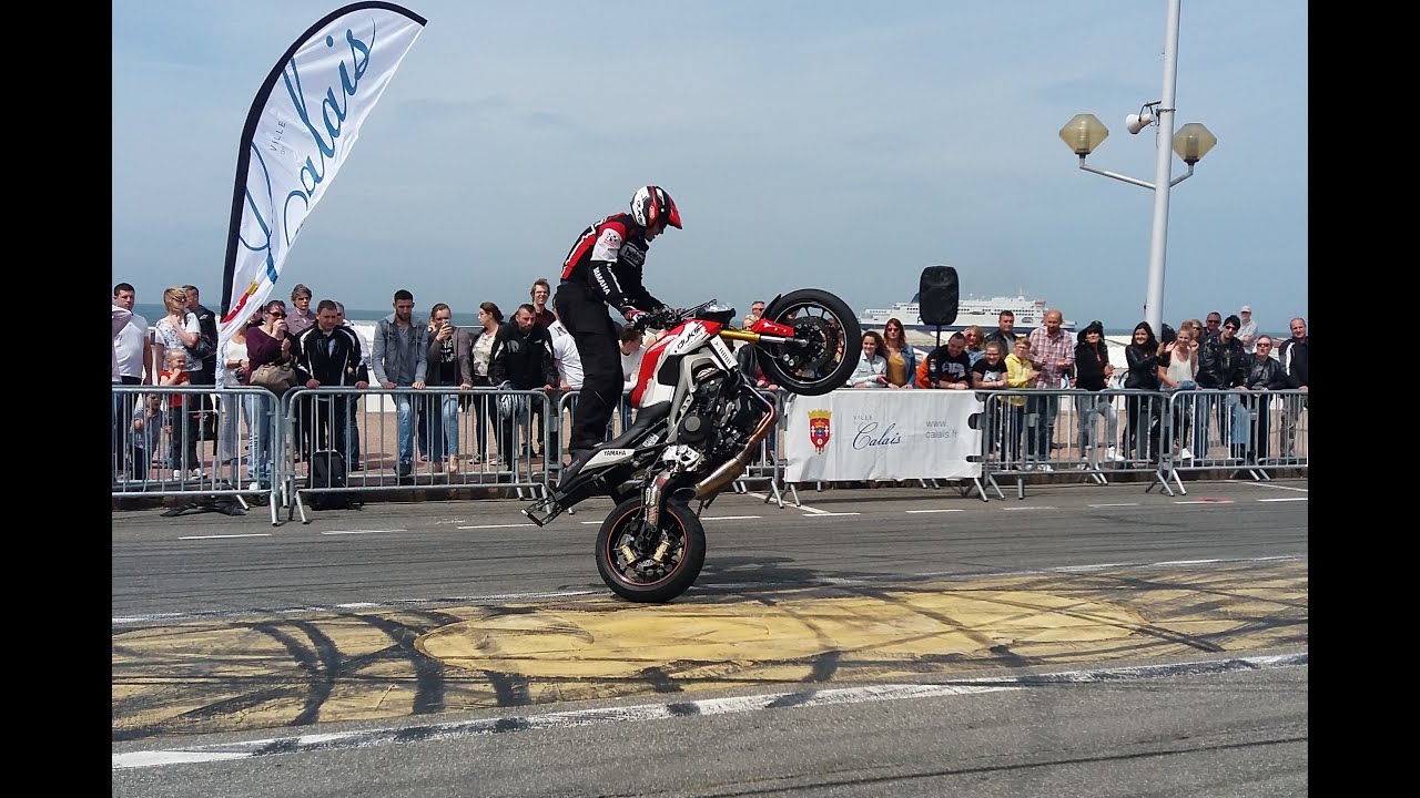 Fêtes de la moto Calais 2016 - YouTube