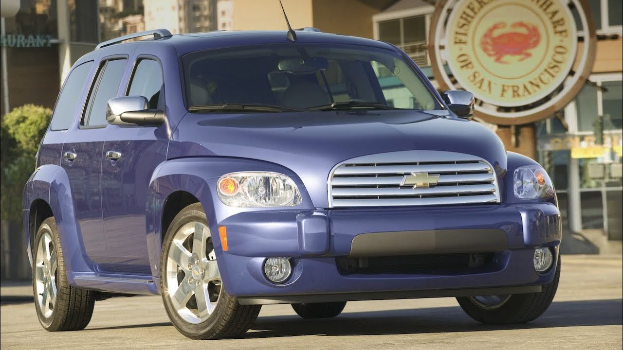 Chevrolet HHR Review: Retro Charm & Modern Practicality | Distinctive ...