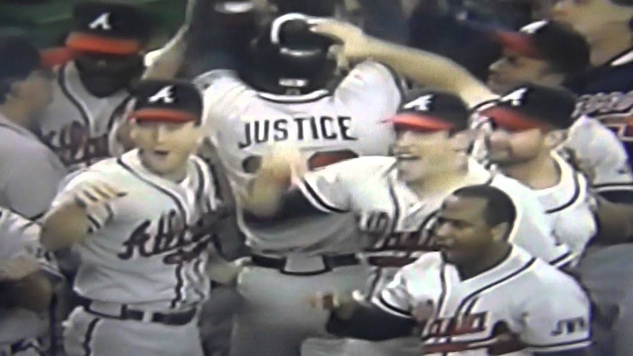 Braves Lead! Braves Lead! Skip Caray Great Call On David Justice - YouTube