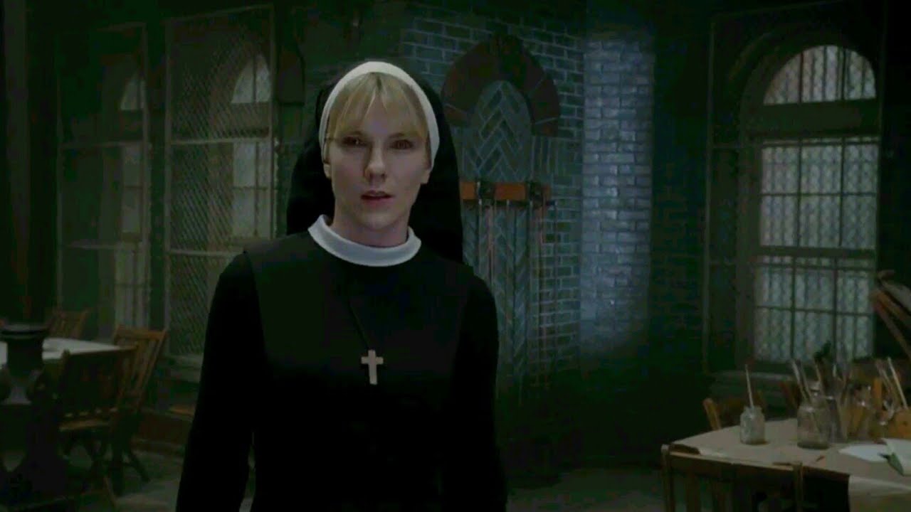 American Horror Story | Asylum - Mary Eunice avisa sobre tempestade ...