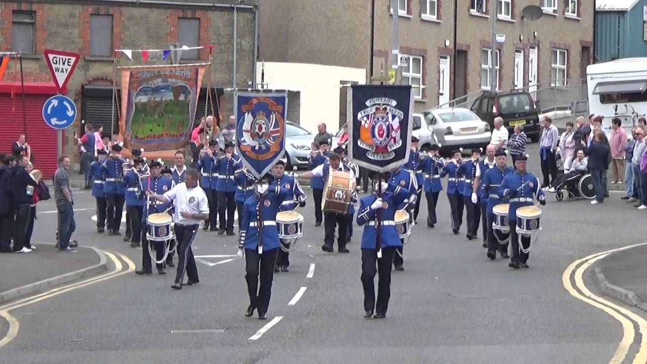 Pomeroy True Blues Flute Band @ Banner Fest 2016 (2) - YouTube