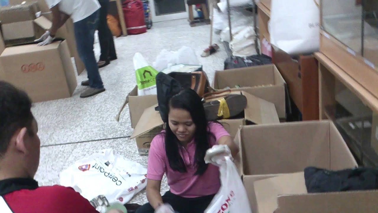 YOLANDA SURVIVORS relief goods live repacking in dubai uae to CAPIZ ...