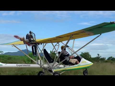 ULTRALEVE Pouso Fox V5 Tandem Roraima - YouTube