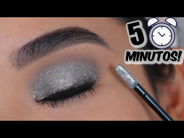 Tutorial De Maquillaje En Escala De Grises