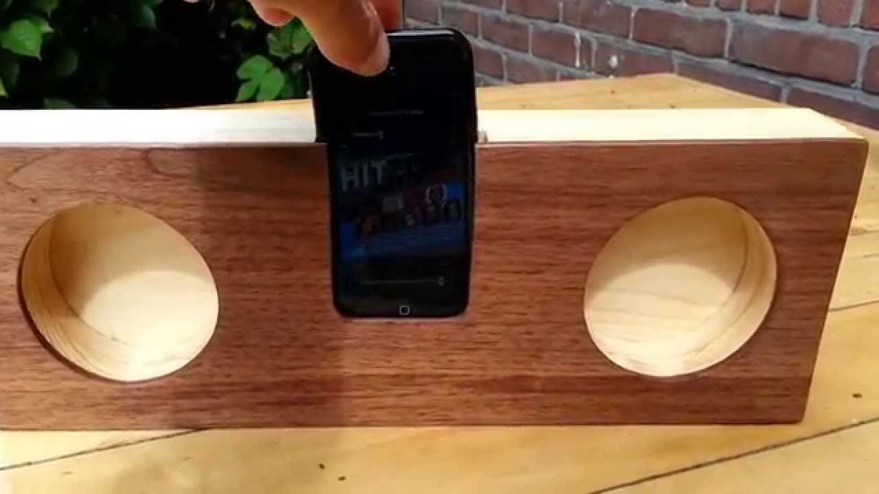 Acoustic music box - YouTube