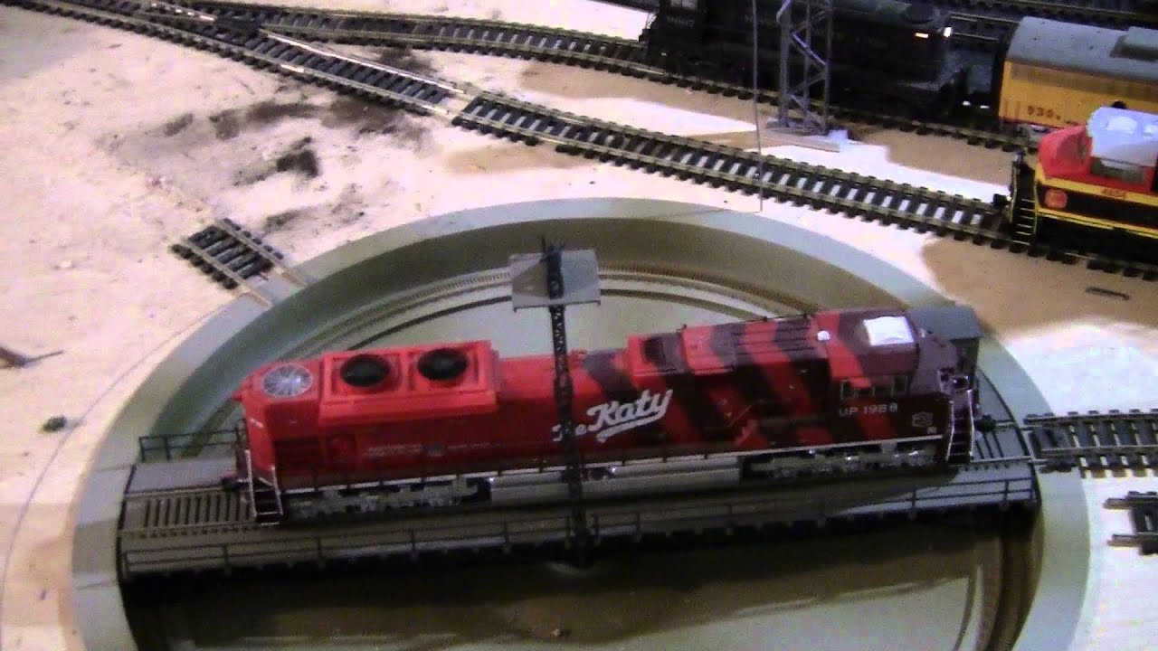 The M & M Railroad HO Model Train Layout Part 45 - YouTube