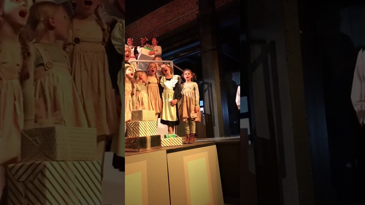 Making the most of My Role as Annette in Annie Jr. - YouTube