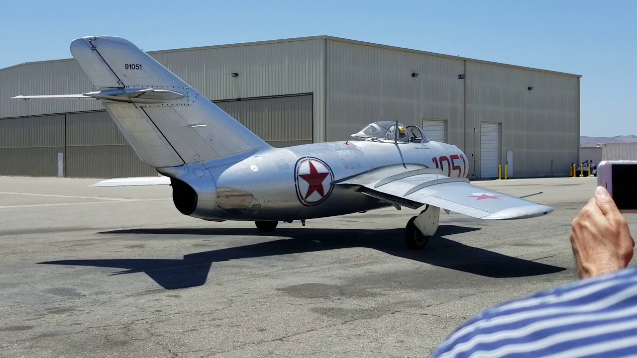MiG-15 Engine Startup and Roll out. - YouTube