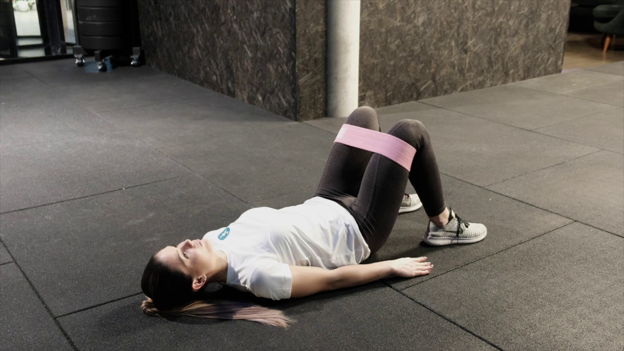 Hip Thrust On Floor - YouTube