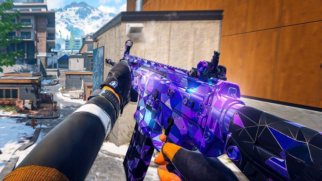 This is What a Iridescent Rank Looks like in a Crimson lobby... || MW2 ...