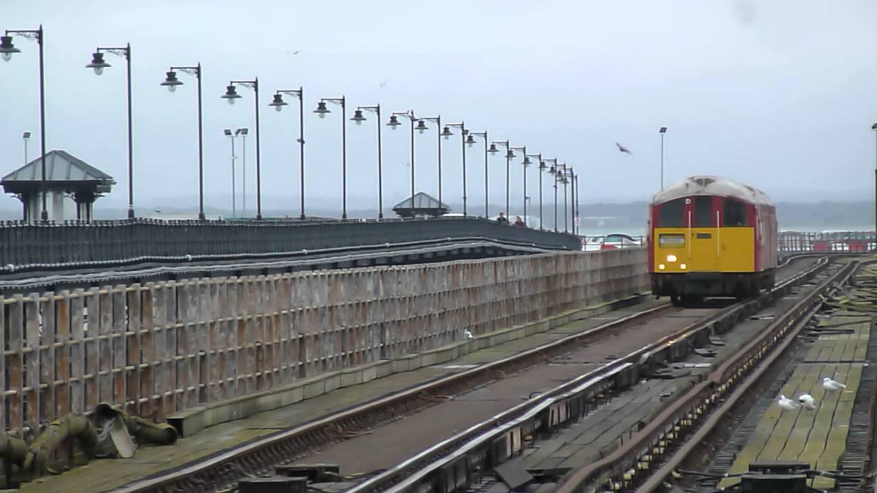 The Island Line - Train from Ryde Pier Head - YouTube
