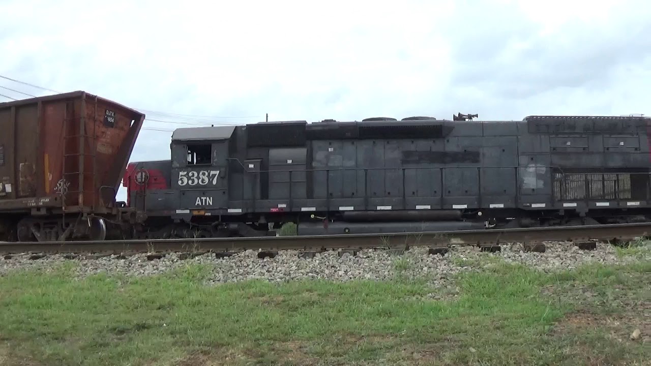 ATN Z390 WITH ATN #5387 EX SOUTHERN PACIFIC SD40T-2 SOUTH BOUND MIXED ...