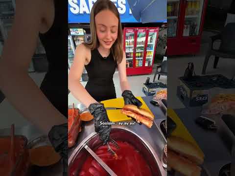 İzmir'de @Tezgahtar Eylül Usta HOT DOG SATIŞ YAPARAK MI ⁉️ ALMIŞ BU ARACI 💯👌 #reklam