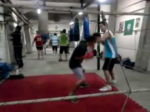 Manopleo Boxeo Evolucion - YouTube