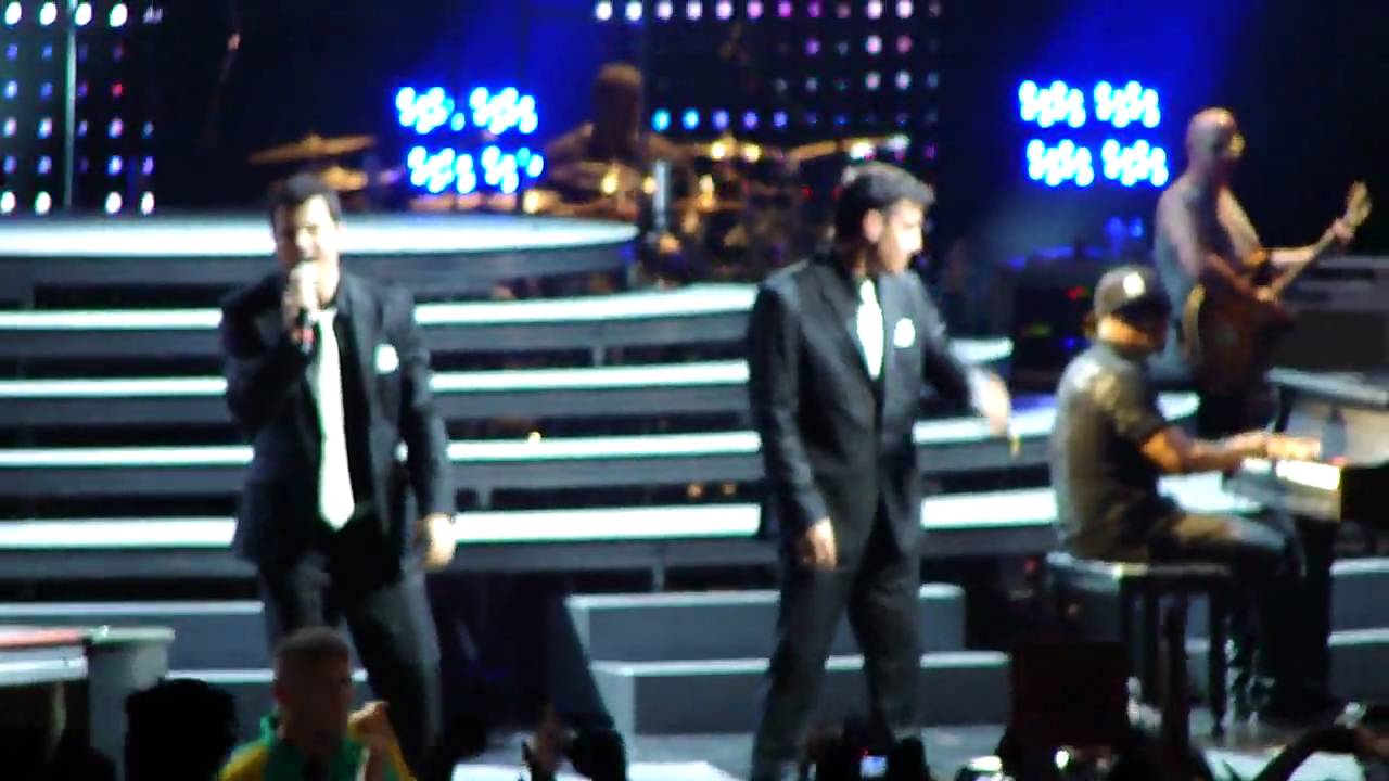 NKOTB - Tonight - Cincinnati, OH - YouTube
